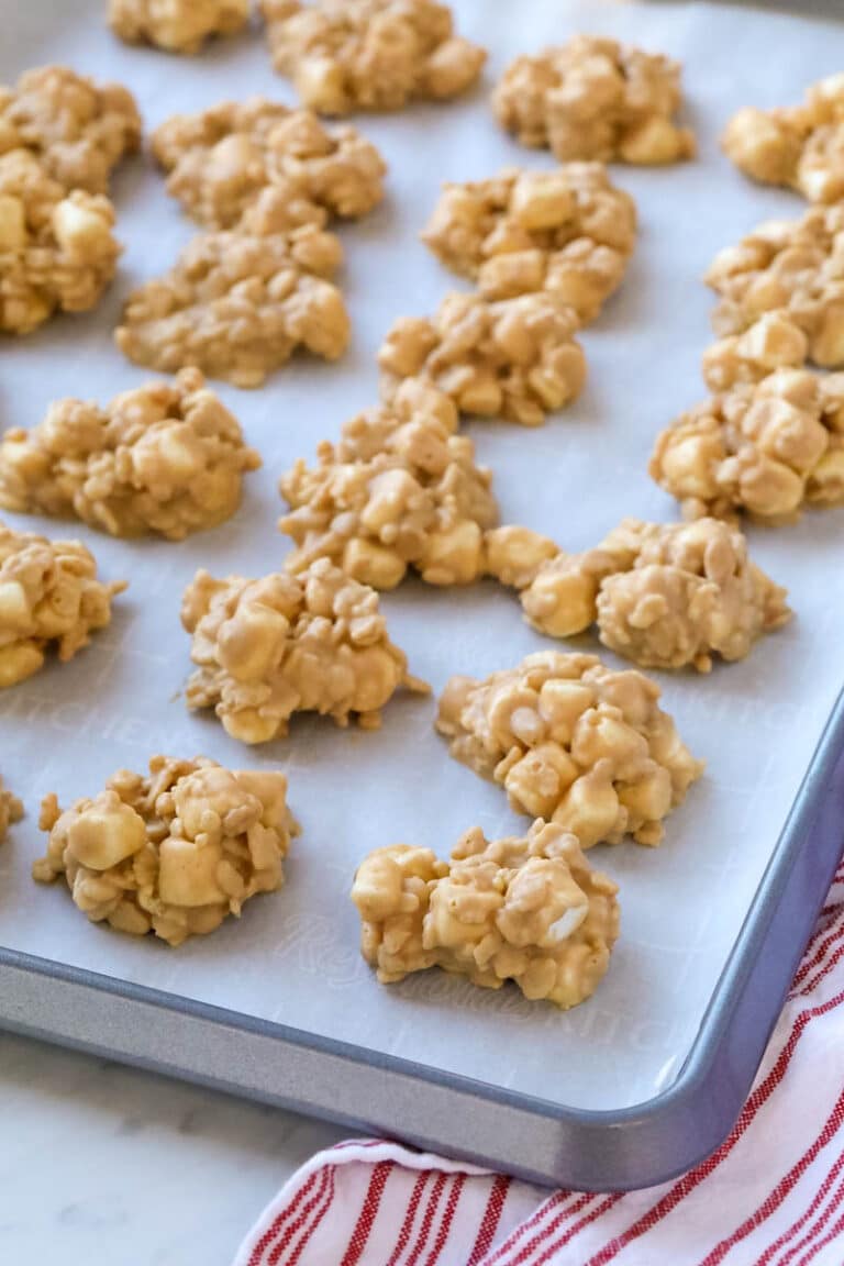 No-Bake Christmas Crunch Cookies - All Things Mamma