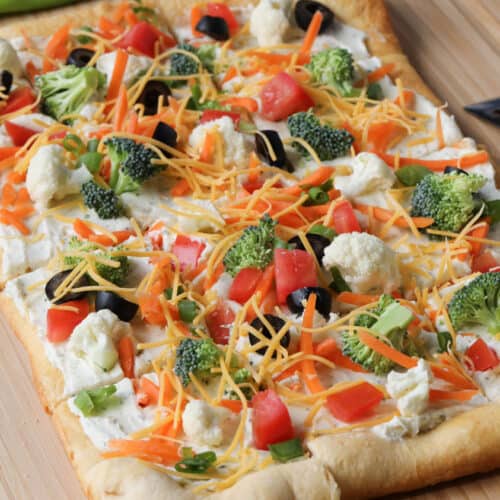 Easy Crescent Roll Veggie Pizza - All Things Mamma