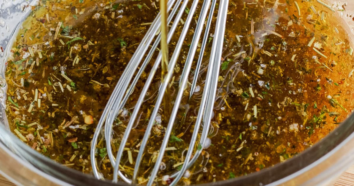 Simple Italian Dressing - Homemade Recipe! All Things Mamma