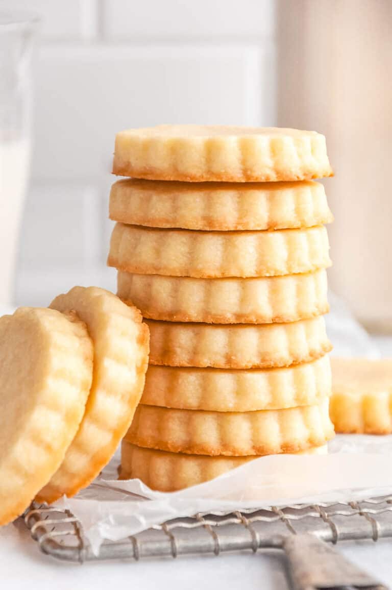 Classic Shortbread Cookies | All Things Mamma