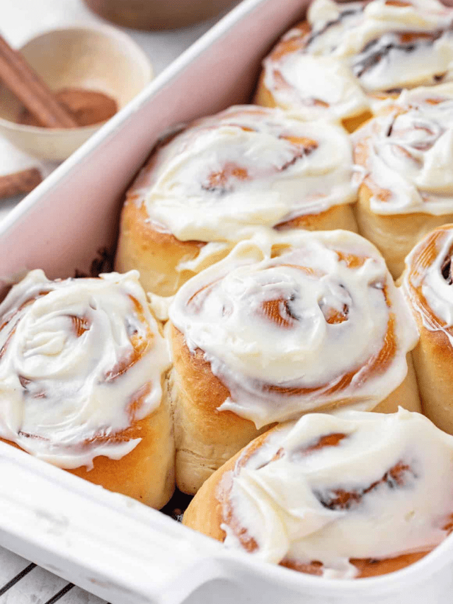 Cinnamon Rolls - All Things Mamma