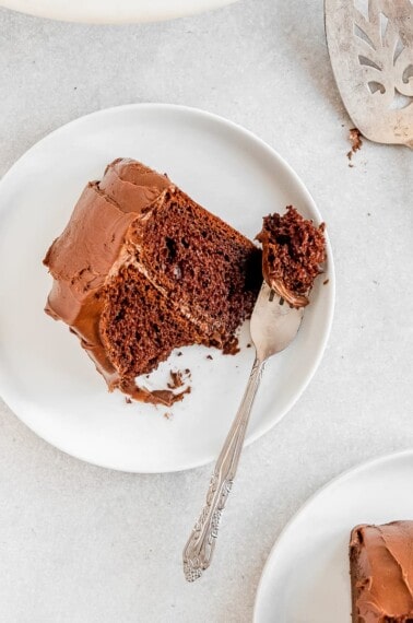 The Easiest Copycat Portillo's Chocolate Cake | All Things Mamma