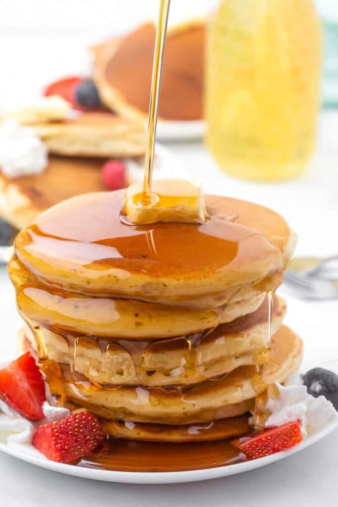 Easy Nutella Stuffed Pancakes | All Things Mamma