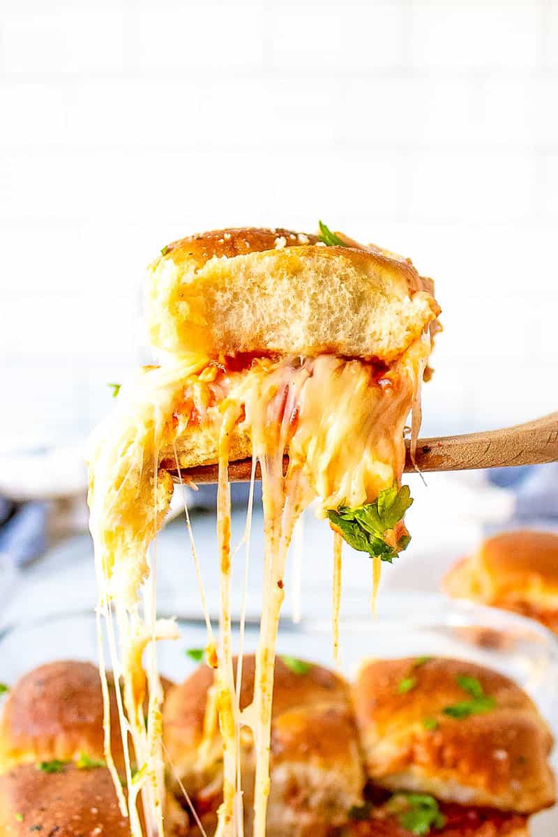 Easy Pepperoni Pizza Sliders | All Things Mamma
