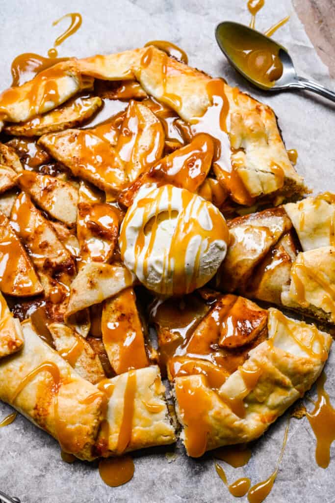 Easy Caramel Apple Tart Recipe | All Things Mamma