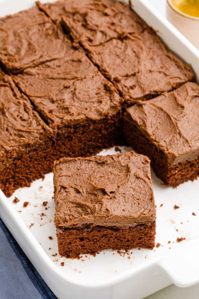 The BEST 45+ Easy Cake Recipes - All Things Mamma