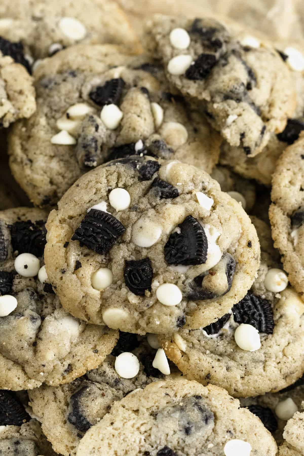 Chewy Cookies and Cream Cookies Recipe | All Things Mamma