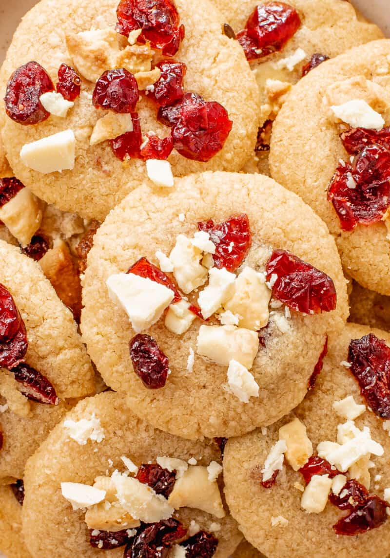 Cranberry White Chocolate Chunk Cookies | All Things Mamma