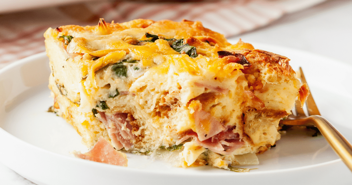 Easy Breakfast Croissant Casserole Recipe | All Things Mamma