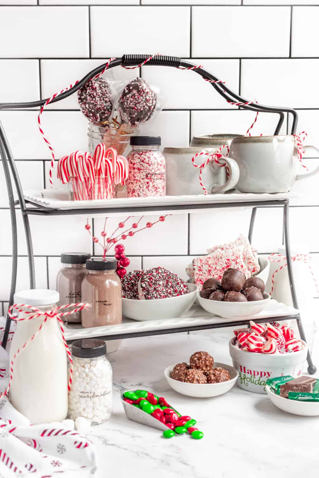 5 Hot Chocolate Bar Ideas for Holiday Parties | All Things Mamma