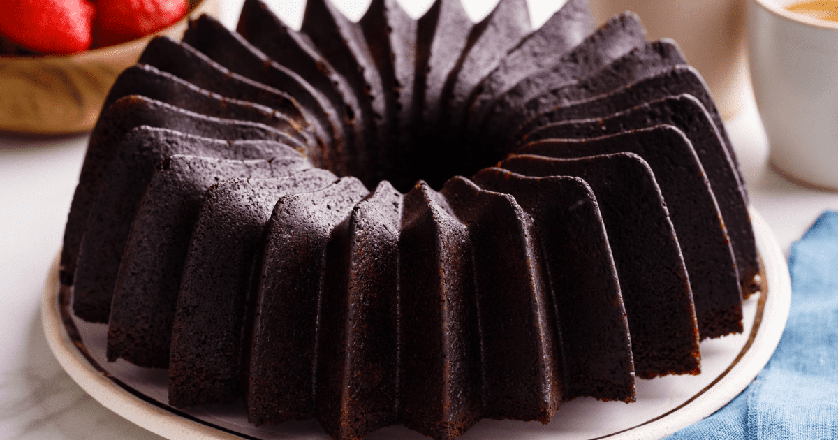 Classic Chocolate Pound Cake Recipe | All Things Mamma