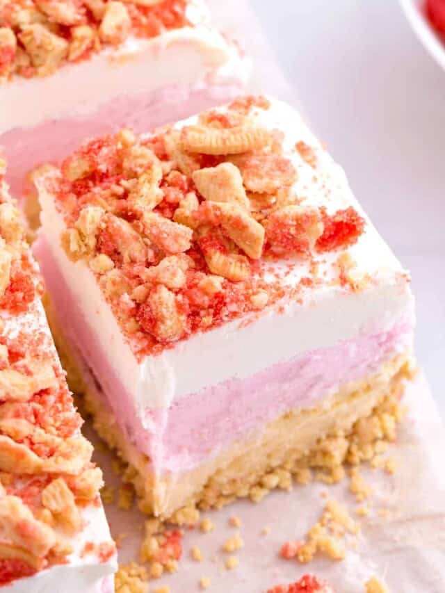 Strawberry Crunch Ice Cream Cake - All Things Mamma