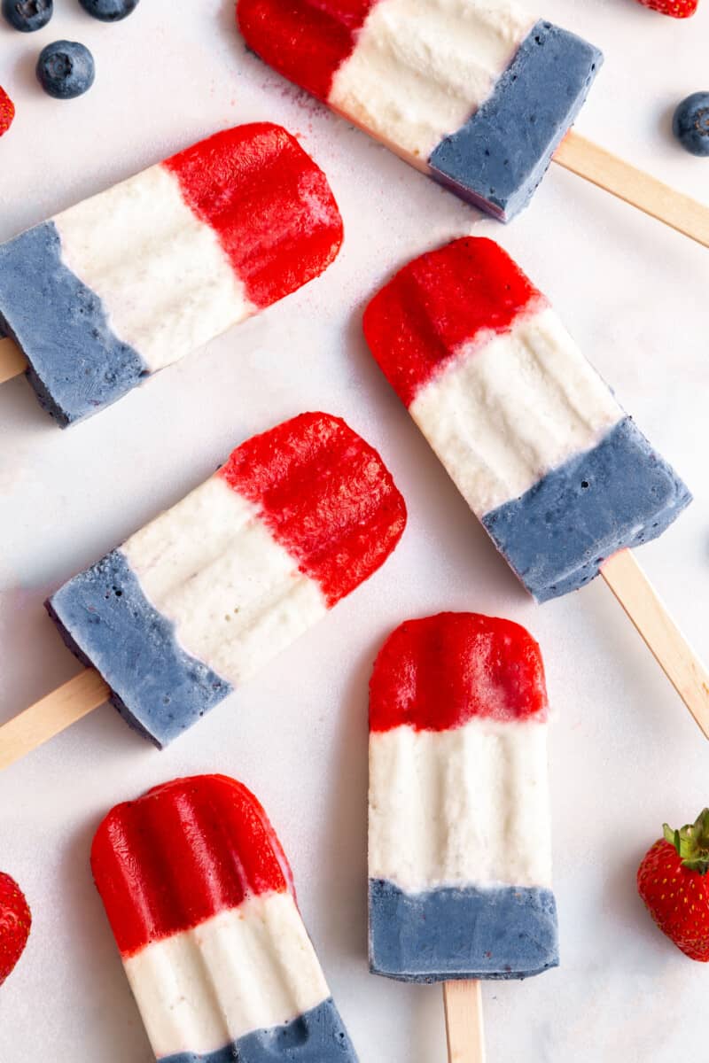 Red White and Blue Popsicles - All Things Mamma