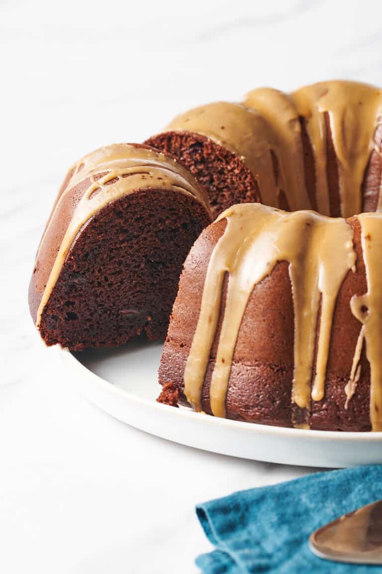 Chocolate Kahlua Cake - All Things Mamma