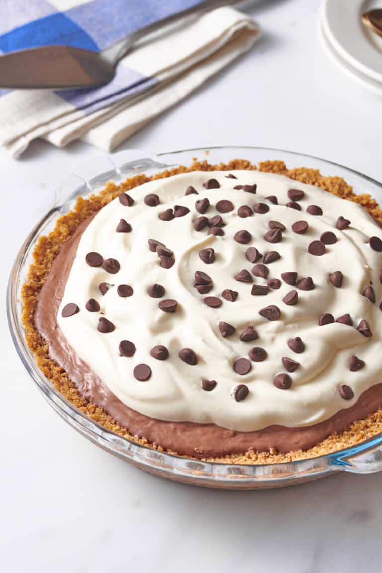 Chocolate Pudding Pie with Graham Cracker Crust | All Things Mamma