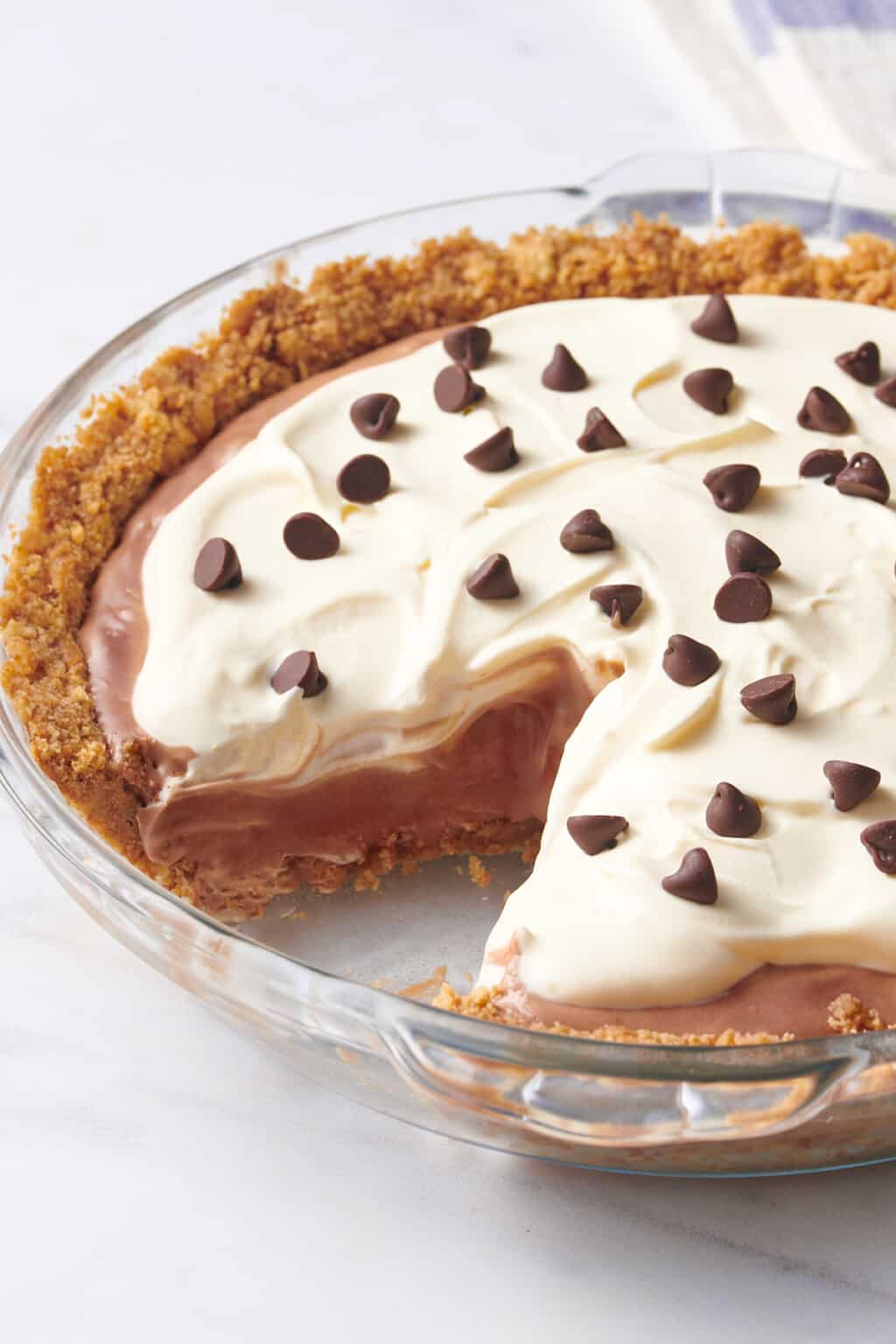 Chocolate Pudding Pie with Graham Cracker Crust | All Things Mamma