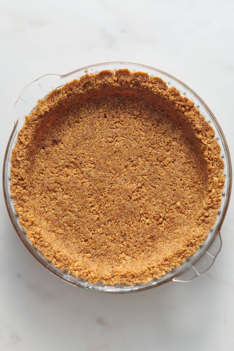 Chocolate Pudding Pie with Graham Cracker Crust | All Things Mamma