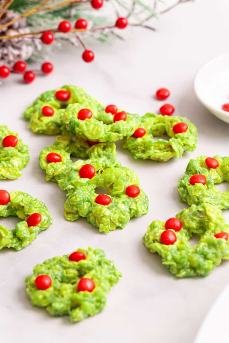 Christmas Wreath Cookies - All Things Mamma