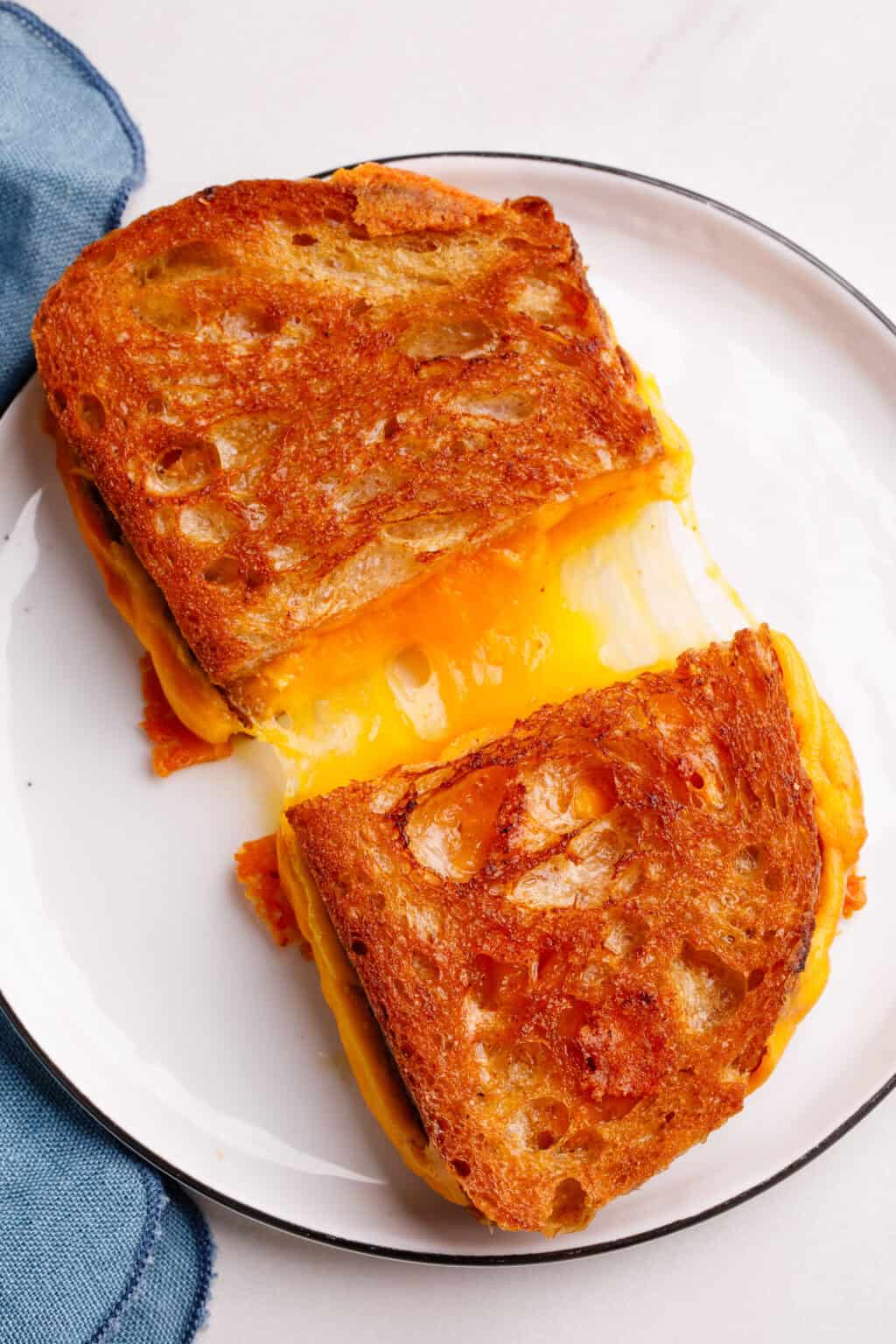 The Best Grilled Cheese Recipe – Crispy, Cheesy, and So Easy!