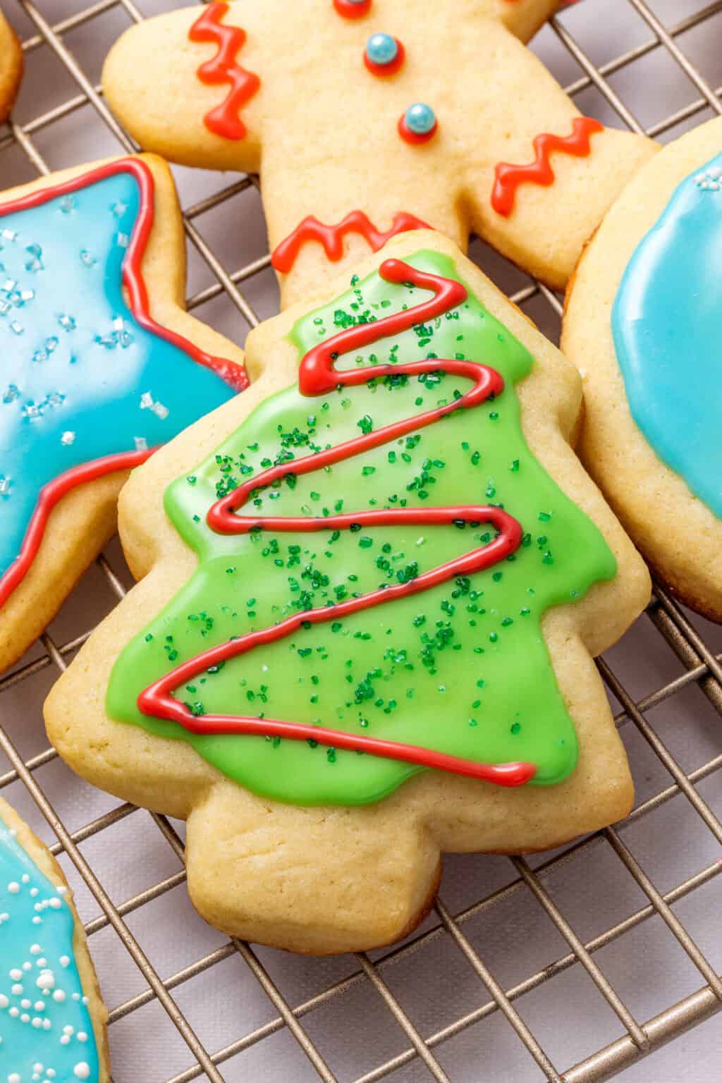 Best Sugar Cookie Icing Recipe - Easy, Quick, and Perfect for Decorating