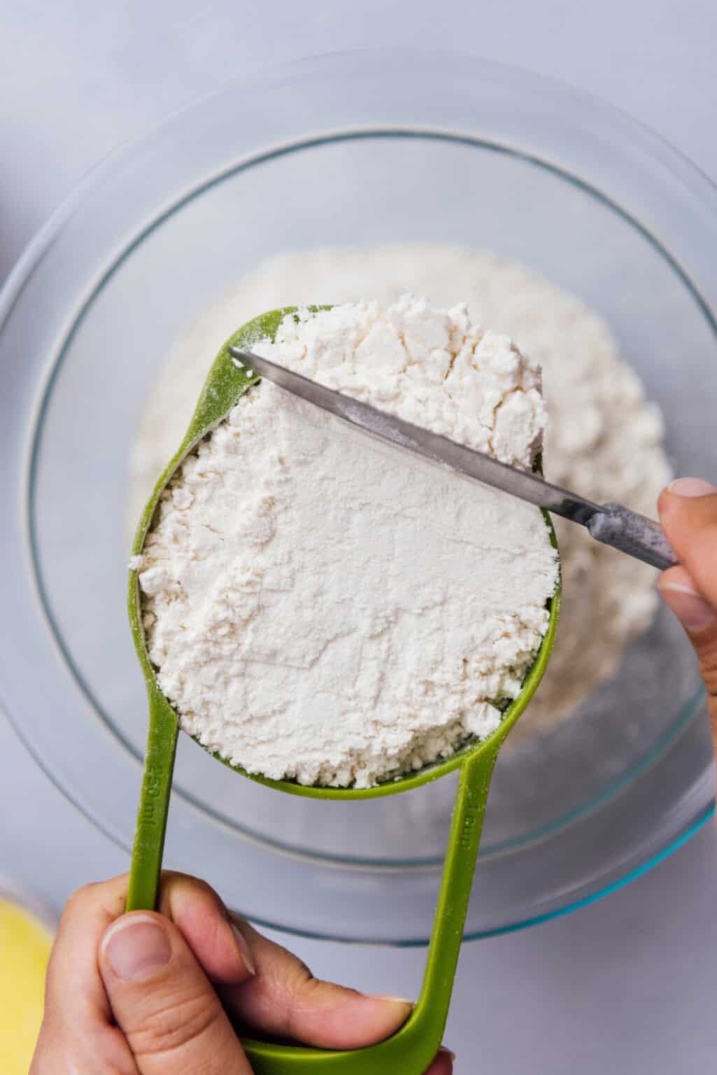 How To Measure Flour Correctly